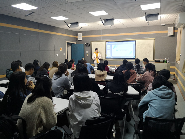 武汉理工大学国际教育学院